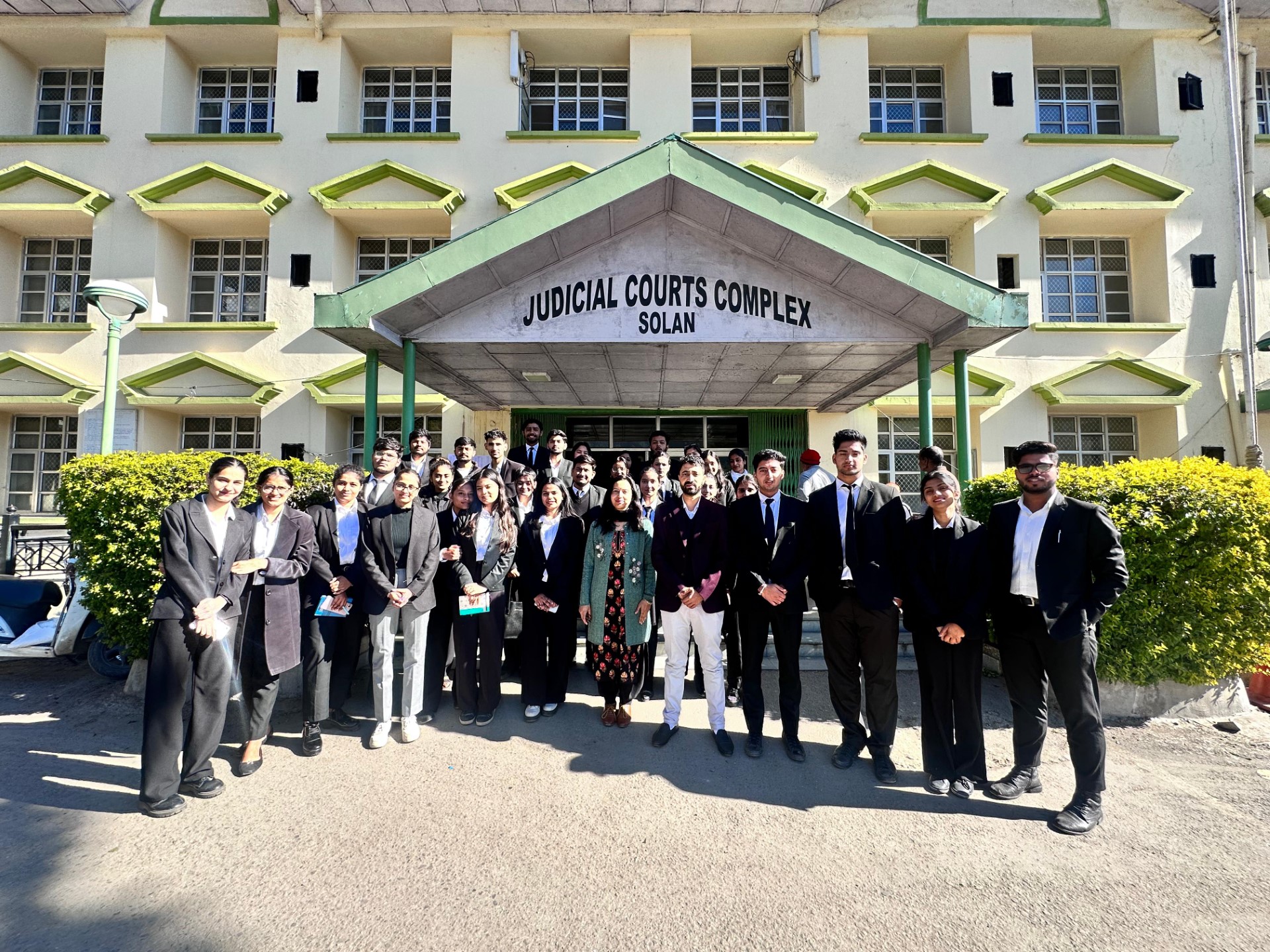 Shoolini University law students visit National Lok Adalat - Himachal ...